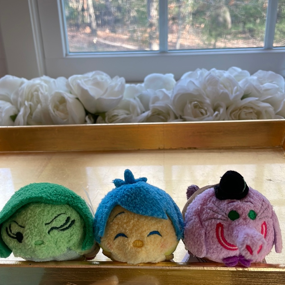 Disney’s ‘Inside Out’ Mini Tsum Tsums: Joy, Disgust, … - Gem